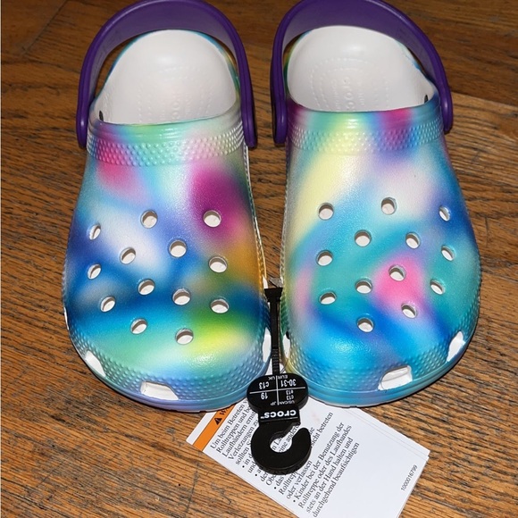 CROCS | Shoes | Girls Crocs Classic Solarized Cgk | Poshmark